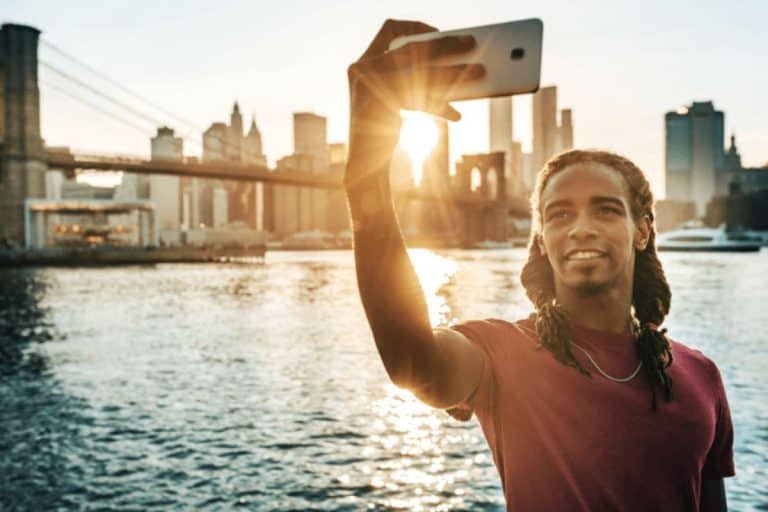 Best Ireland SIM Cards for Tourists Updated Prices & Where to Buy 2025