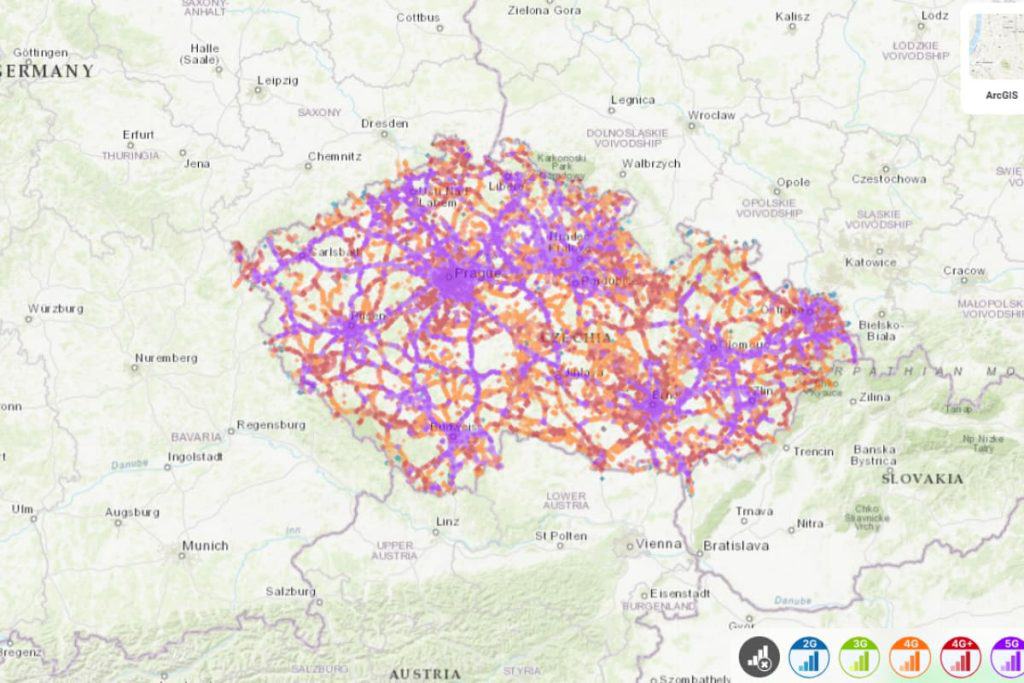 Best Czech SIM Cards for Tourists: Updated Prices & Where to Buy 2024